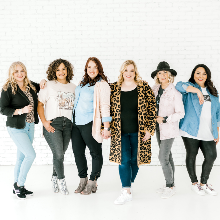 The Perfect Outfit for Your Body Type - Outfit Formulas® | Outfit Formulas®
